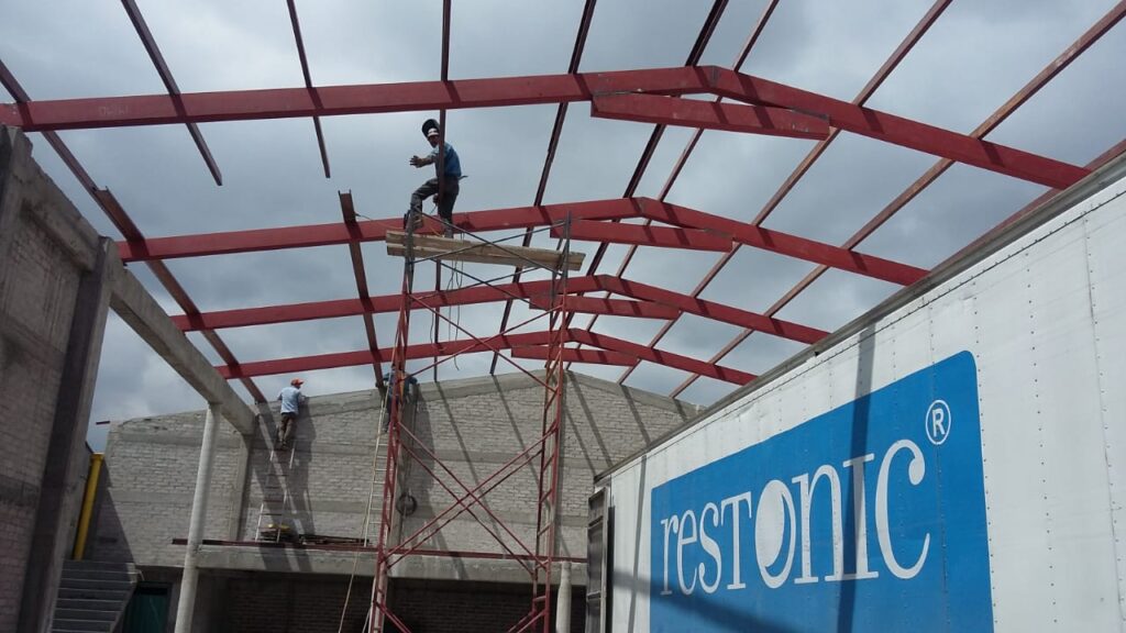 ESTRUCTURAS METALICAS TRIANGULADAS PARA TECHADOS, CUBIERTAS Y TEJADOS ...